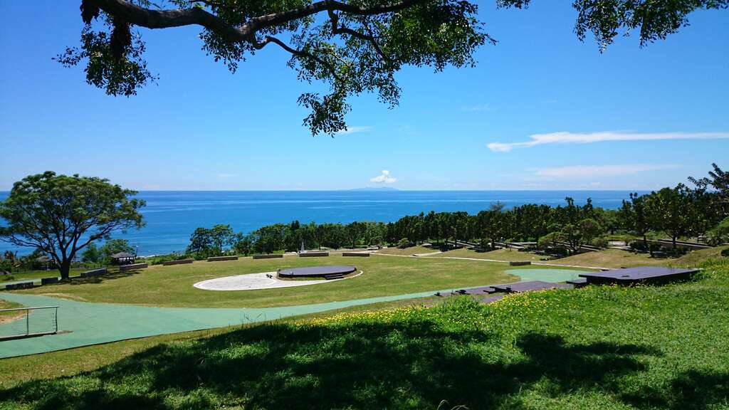 Great Views awaits at Douli Visitor Center－East Coast National Scenic Area